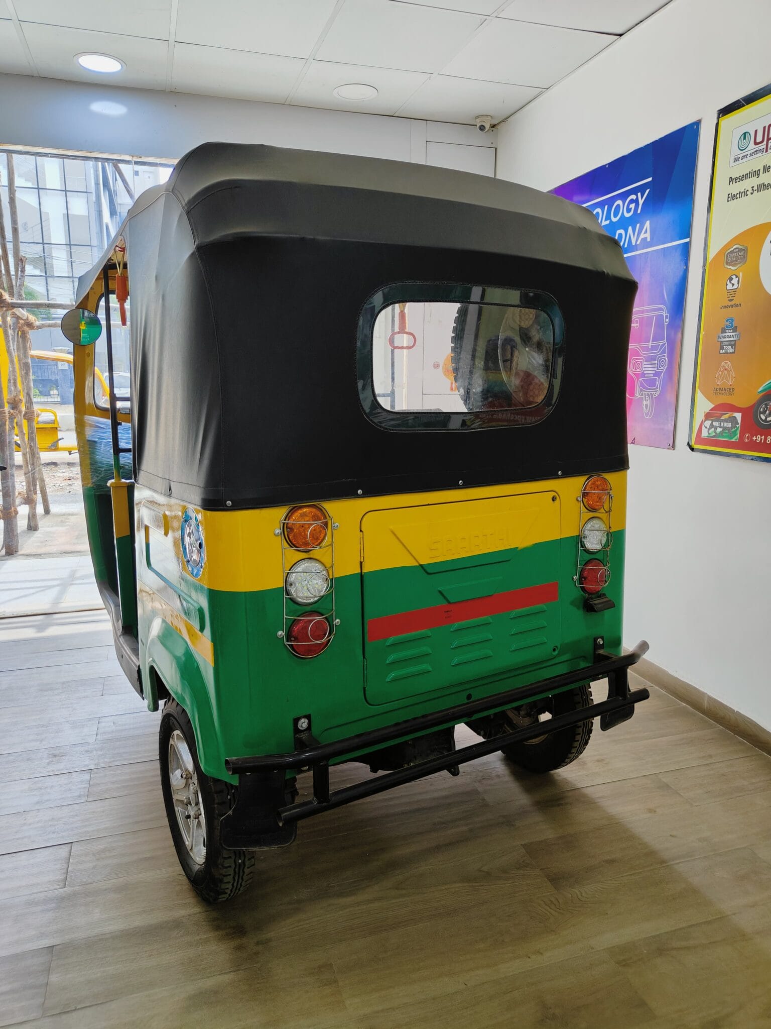 Passenger Auto - UPCOT ELECTRIC VEHICLE