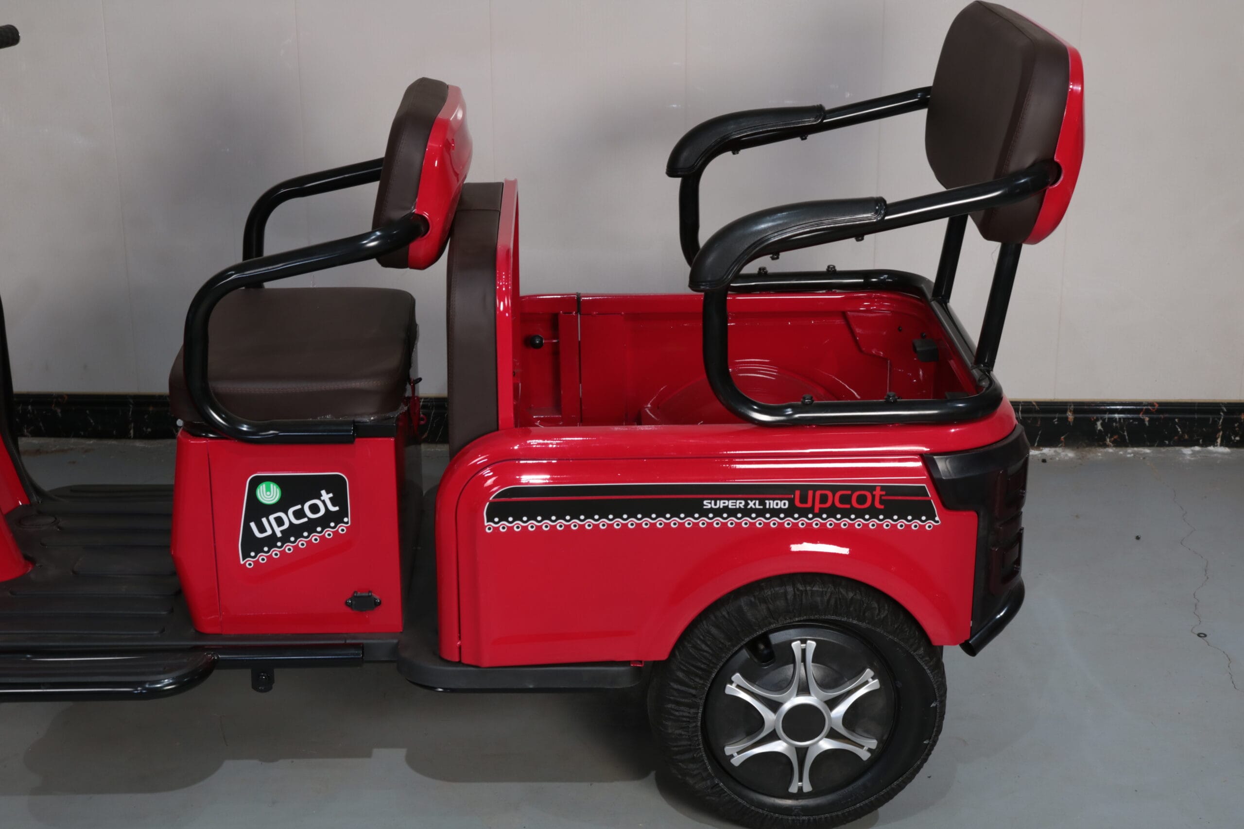 XL 1100 - UPCOT ELECTRIC VEHICLE